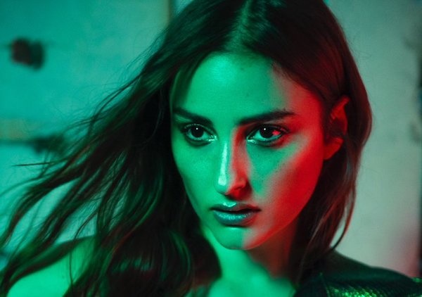 Banks teases new song 'Gimme'. | Coup De Main Magazine
